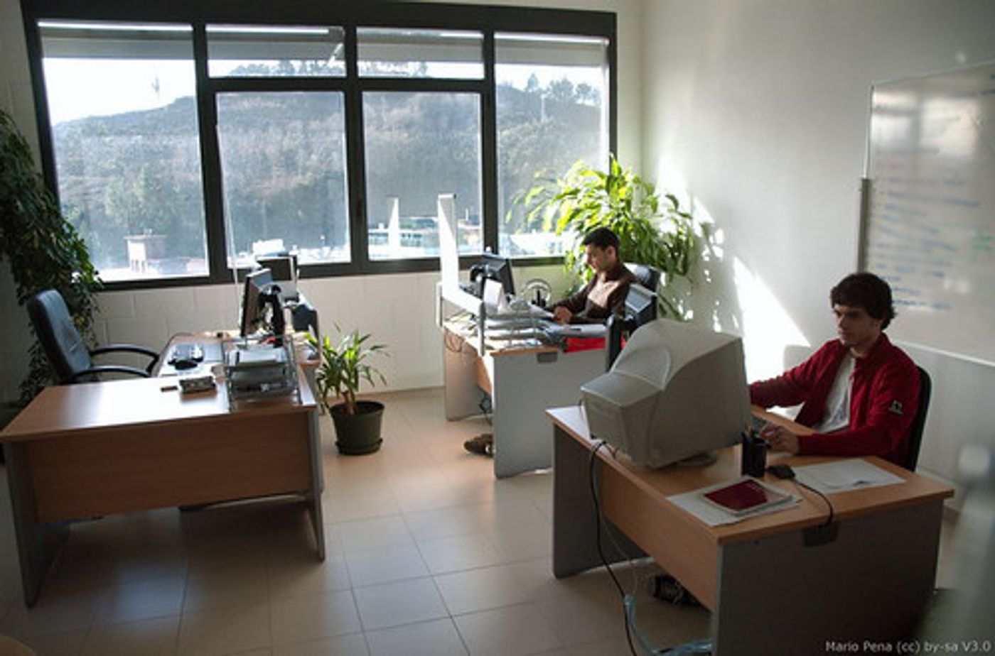 Office Machine Operators (Photocopier, Etc.): Wages, diversity ...